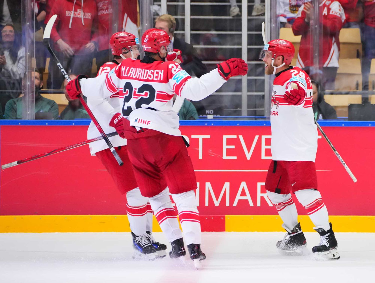 IIHF - Dichow is Denmark's shoot-out hero