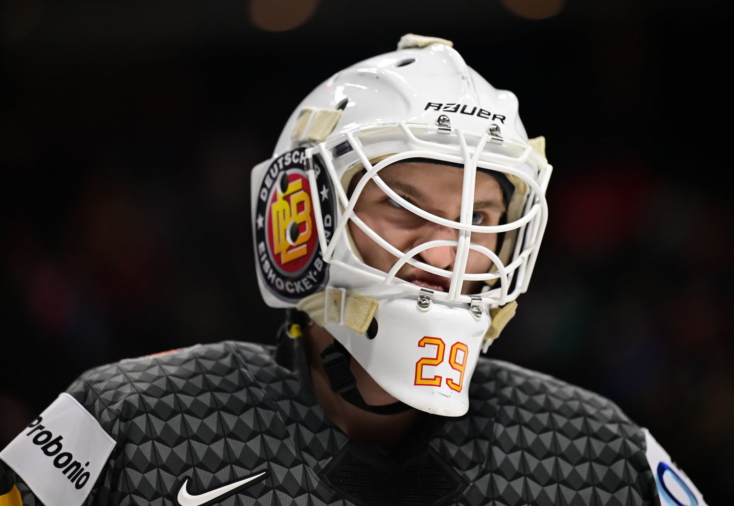 IIHF - Swiss make quarter-finals